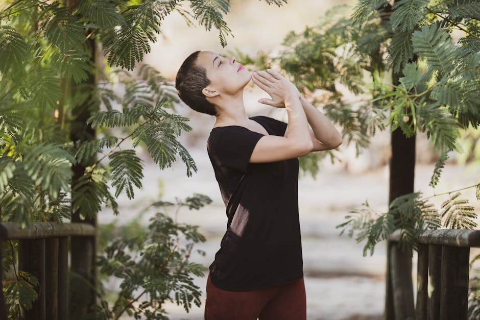 types of humor that shape relationships, helpful and harmful
